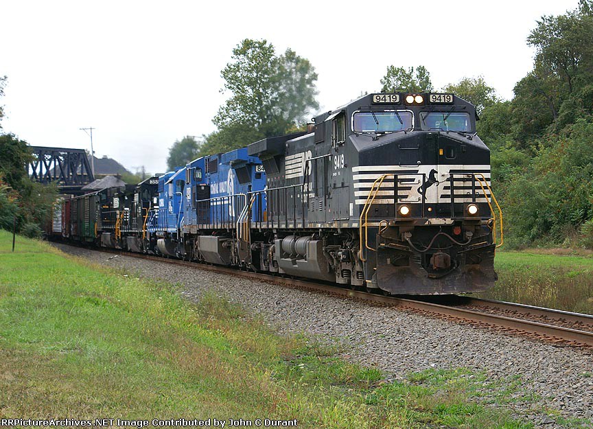 NS 9419 18G @ 1339hrs